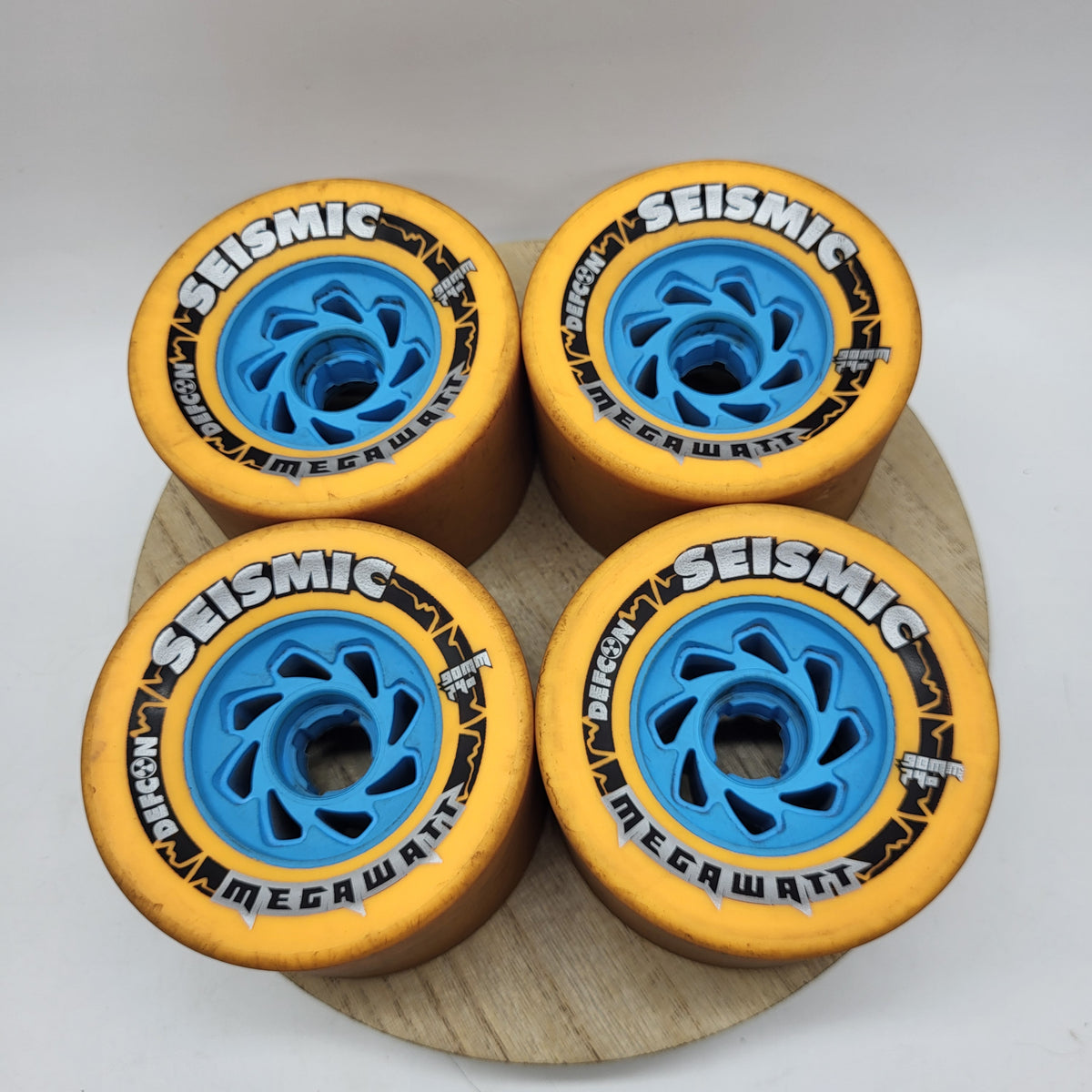 Seismic Skate - Megawatt 74a (Mango Defcon) 90mm – THRIFTSKATE.COM